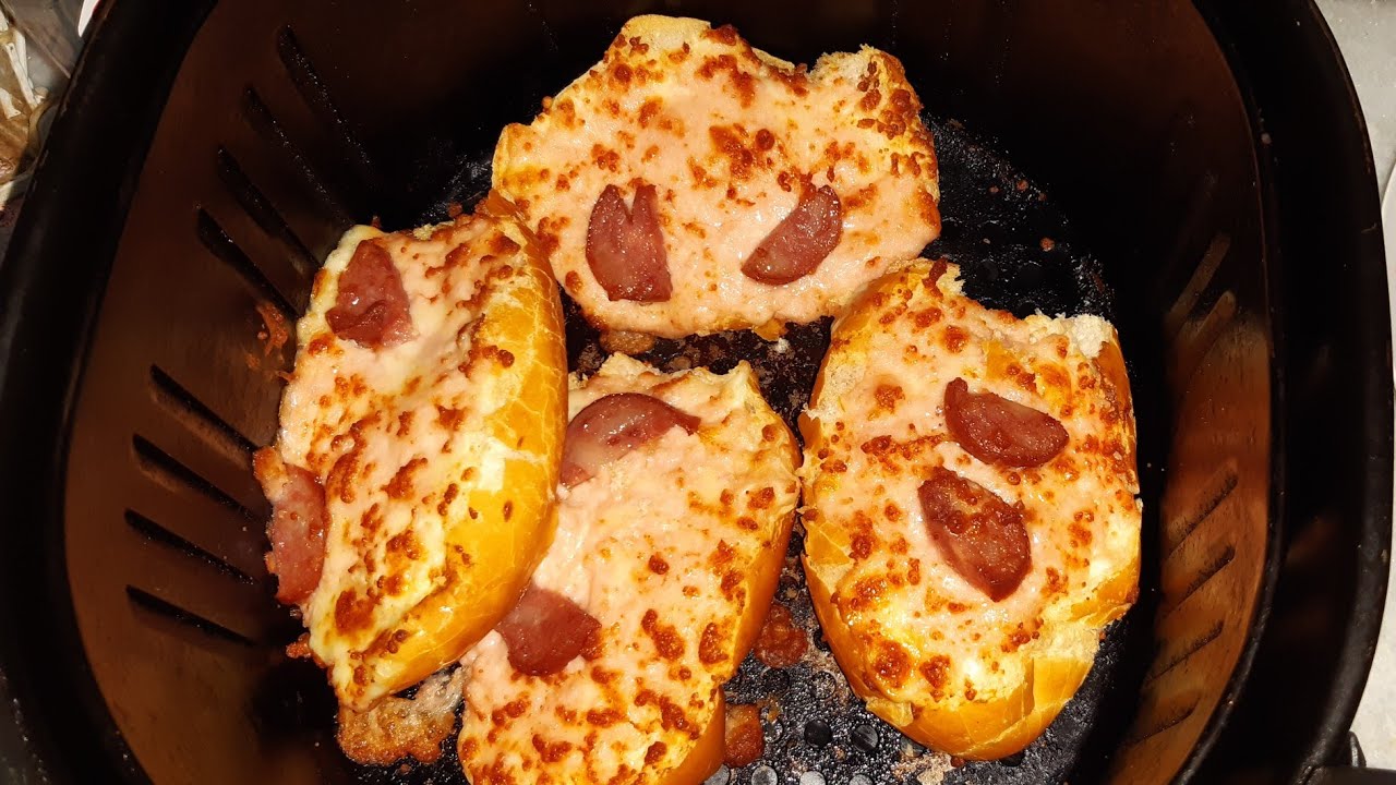 Receita de Pão Recheado na Air Fryer - Pronto em menos de 10 minutos! - Mundo de Receitas